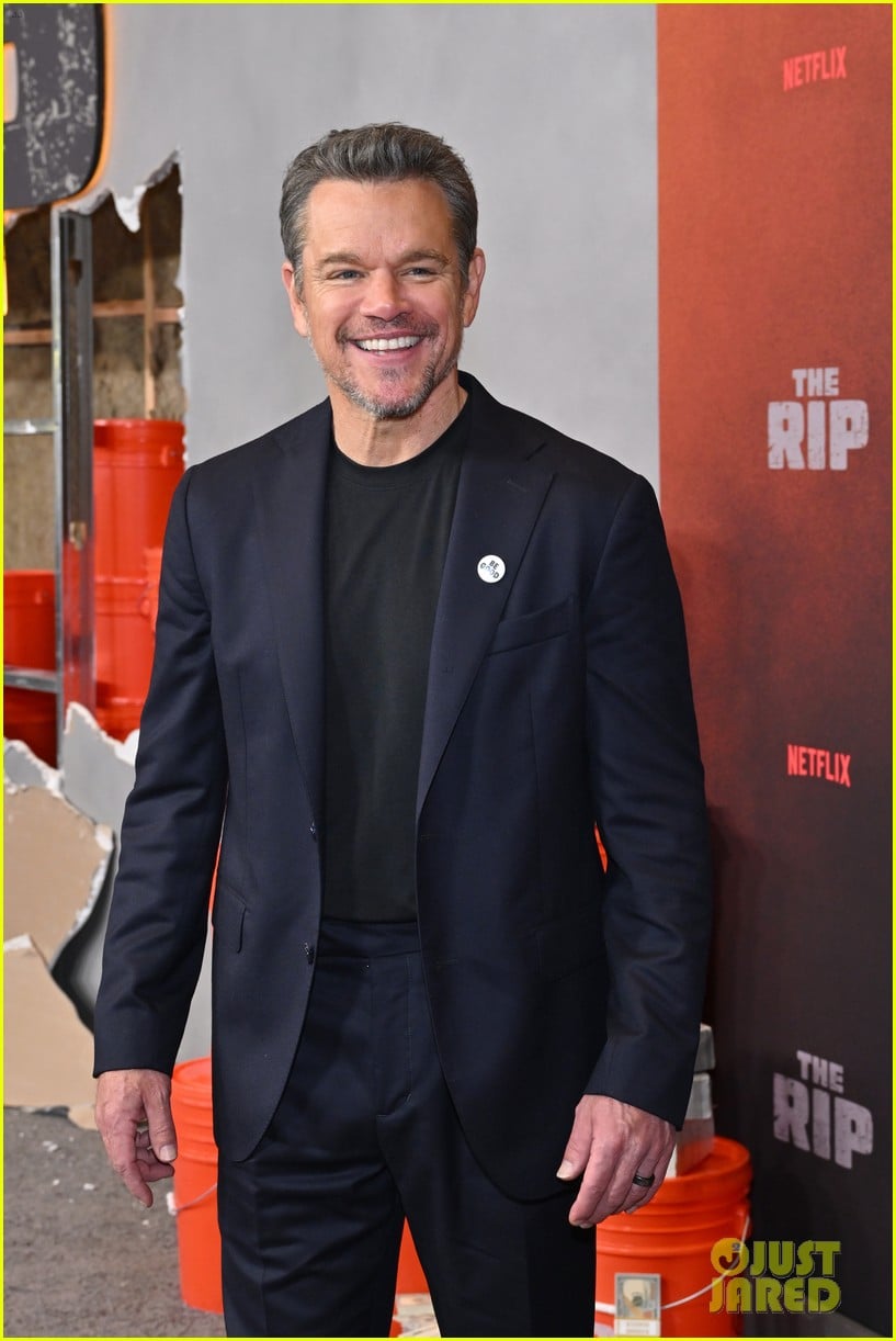 Ben Affleck & Matt Damon Join New Golden Globe Winner Teyana Taylor at ...