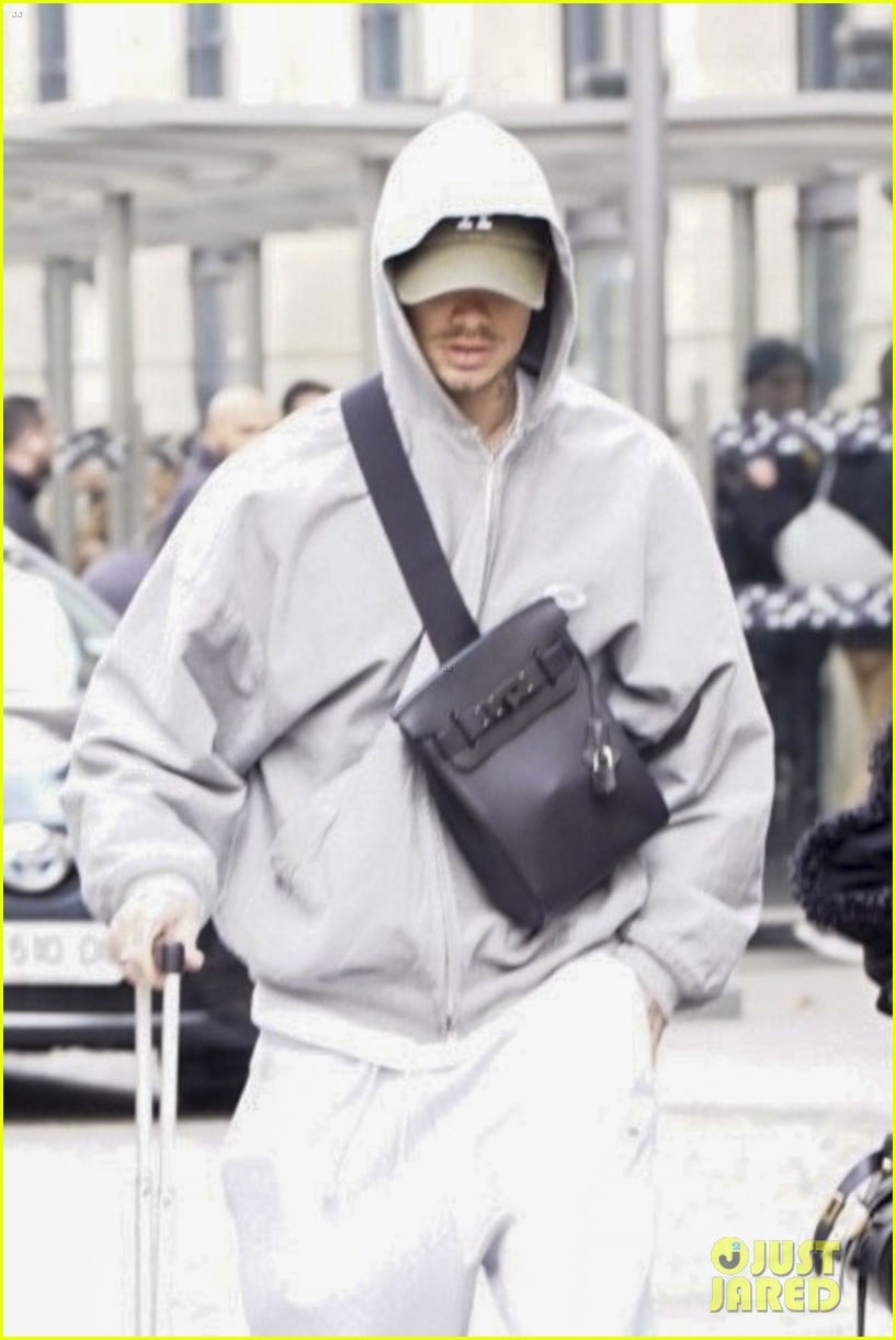 Romeo Beckham & Girlfriend Kim Turnbull Arrive in Paris for Fashion ...