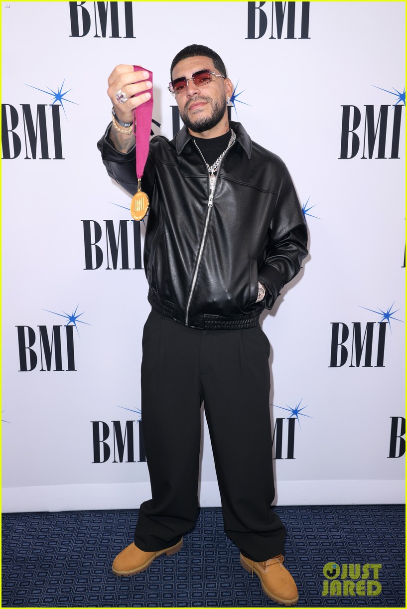 'La Villa' Lyrics: Ryan Castro & Kapo Song Becomes TikTok Trend: Photo ...