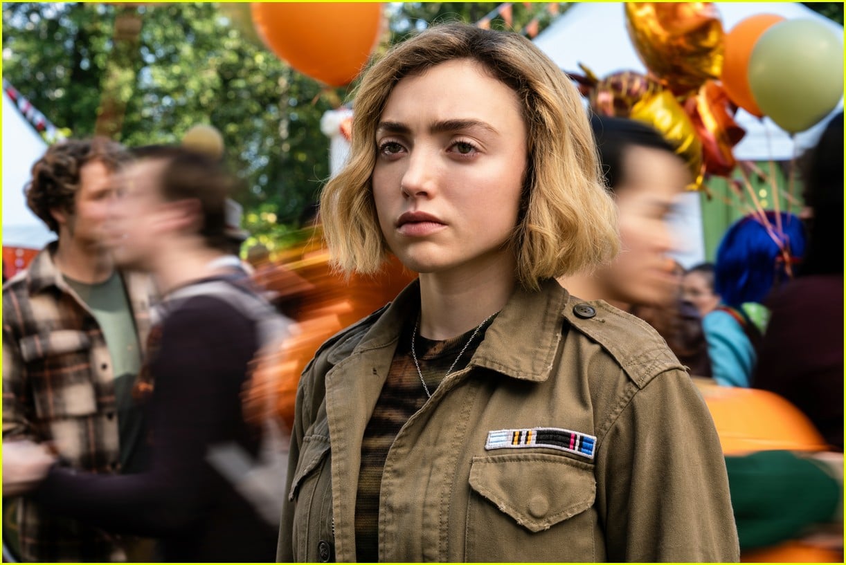 'School Spirits' Season 3: Peyton List Returns In New Trailer - Watch ...