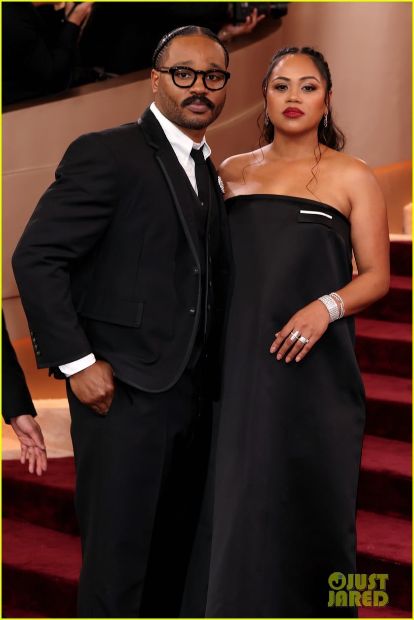 'Sinners' Wins Cinematic and Box Office Achievement Award at Golden ...