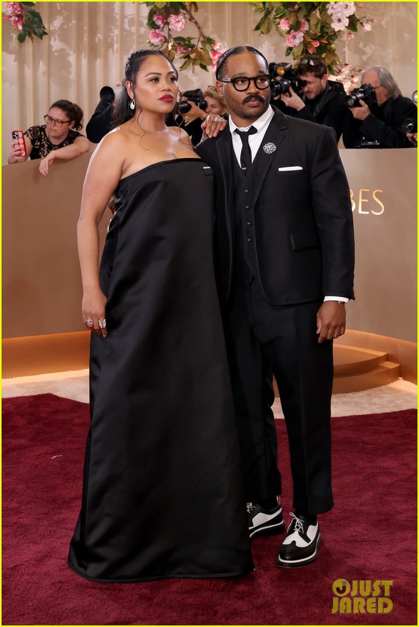 'Sinners' Wins Cinematic and Box Office Achievement Award at Golden ...