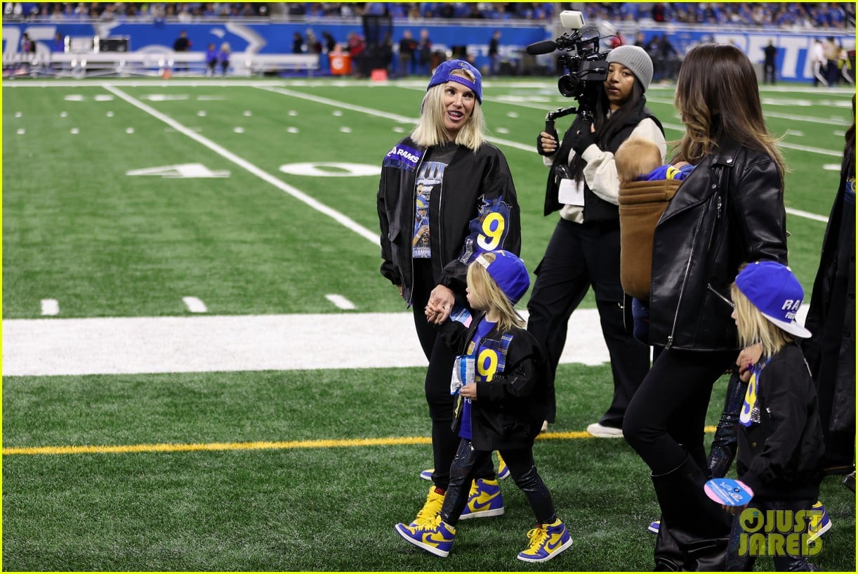 Who Is Matthew Stafford's Wife & Kids? Meet His Family & See the Cutest ...