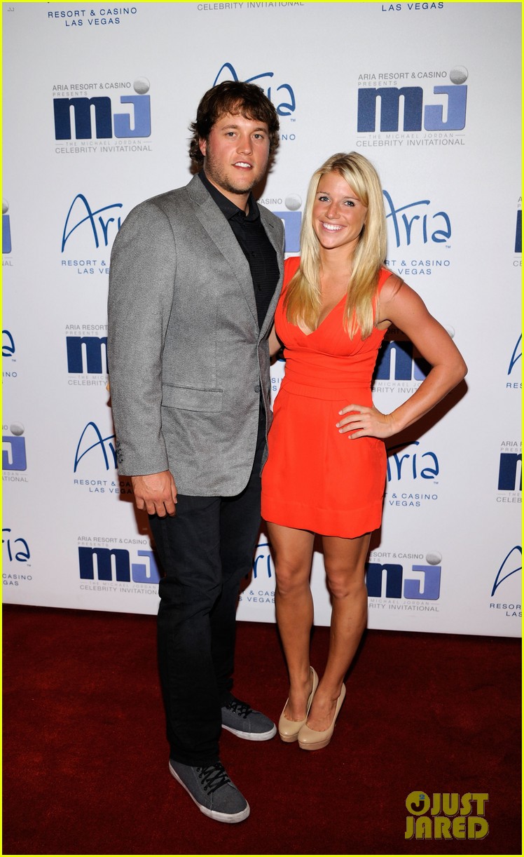 Who Is Matthew Stafford's Wife & Kids? Meet His Family & See the Cutest ...
