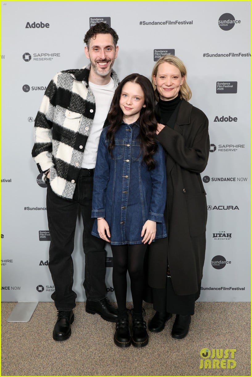 Taika Waititi Gives Update On His 'Star Wars' Movie, Teases Script He ...