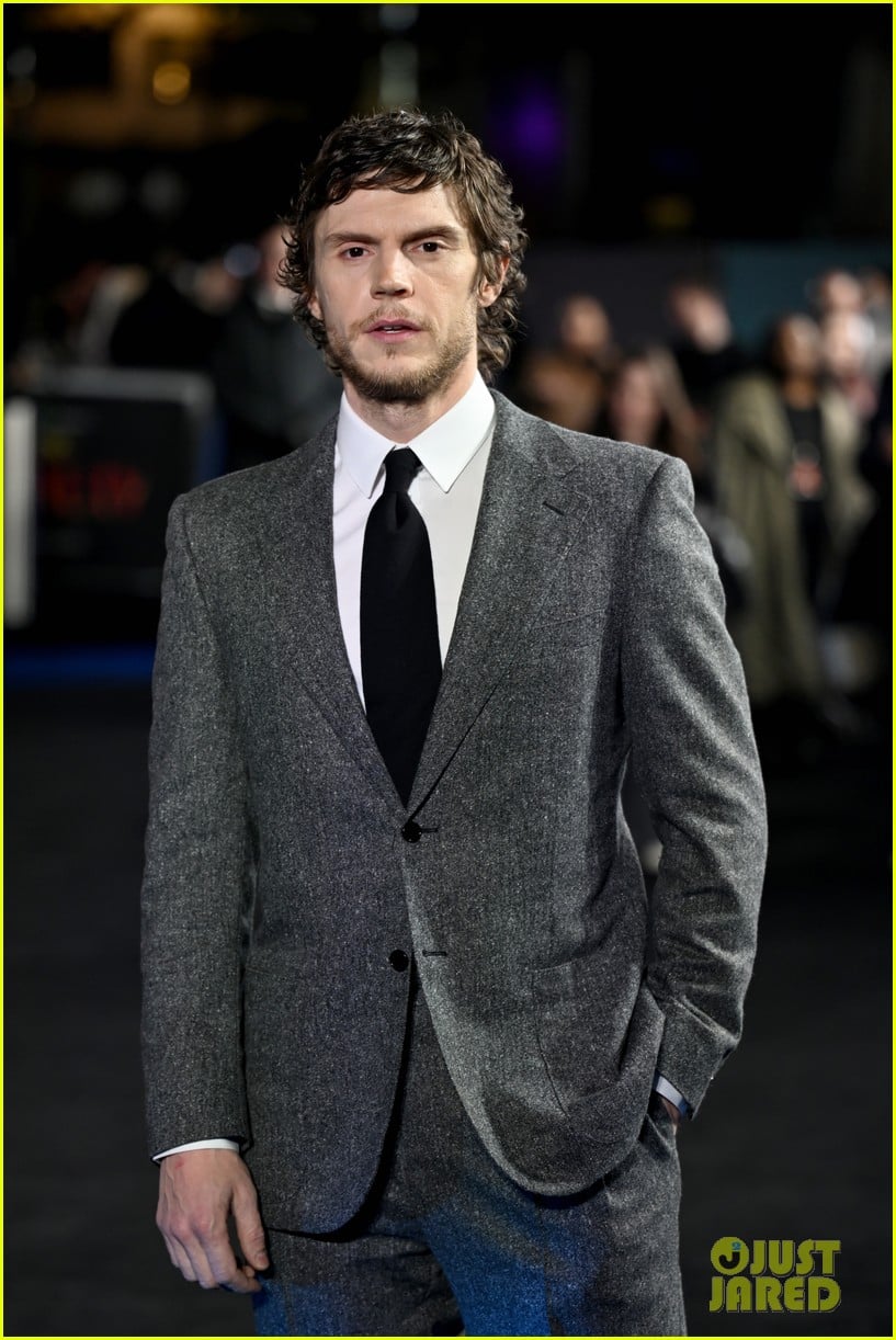 Evan Peters Joins Ashton Kutcher, Anthony Ramos, Rebecca Hall, & More ...