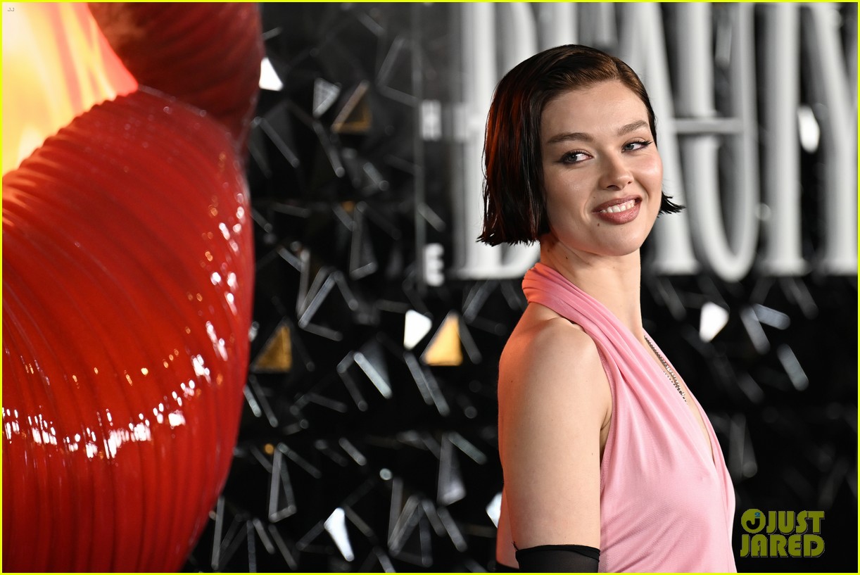 Evan Peters Joins Ashton Kutcher, Anthony Ramos, Rebecca Hall, & More ...