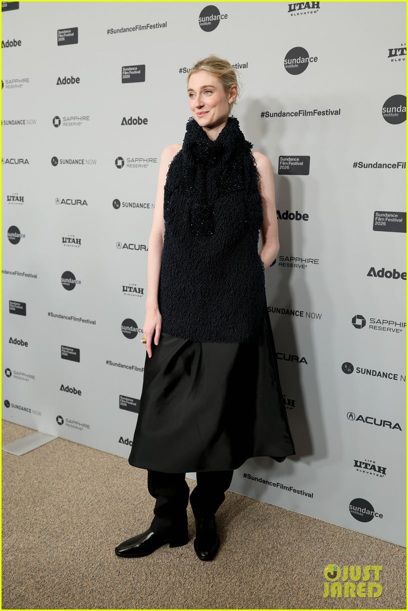 Olivia Colman & Alexander Skarsgard Tease Uncoventional Romance at ...