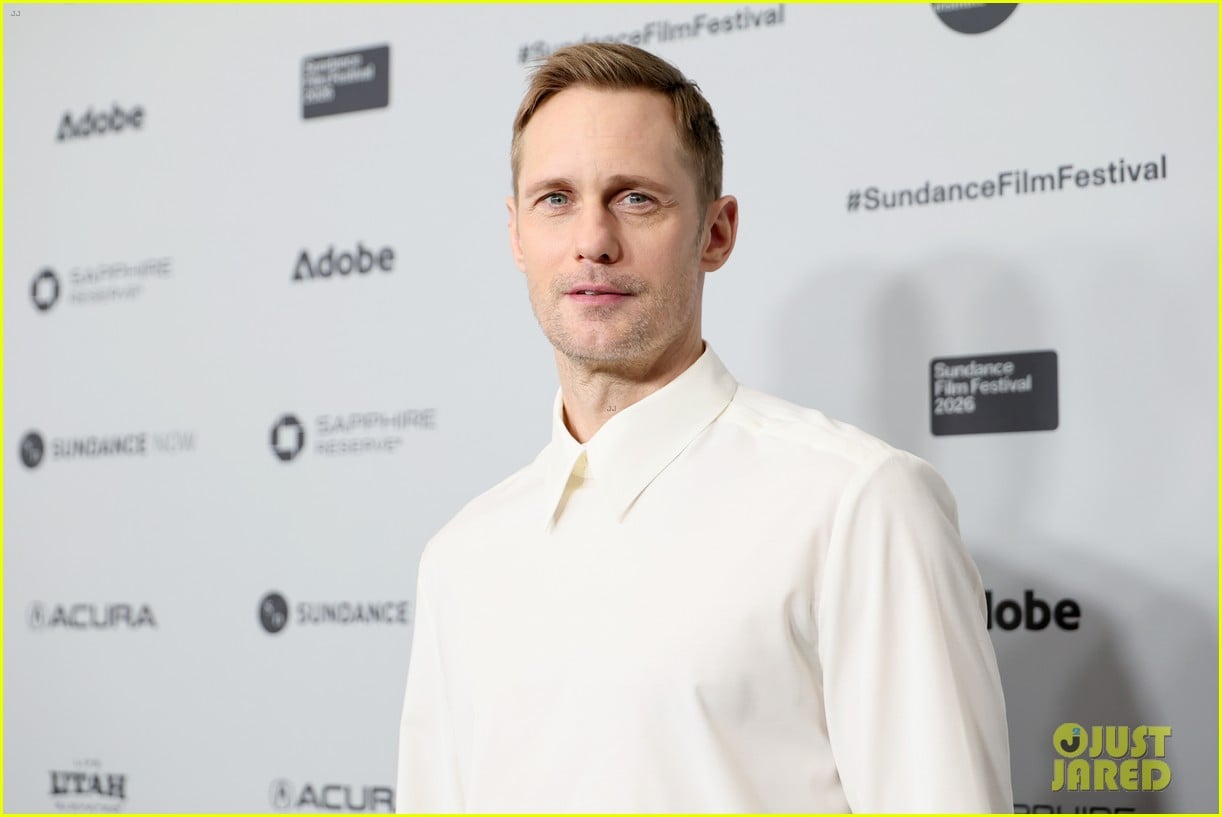 Olivia Colman & Alexander Skarsgard Tease Uncoventional Romance at ...