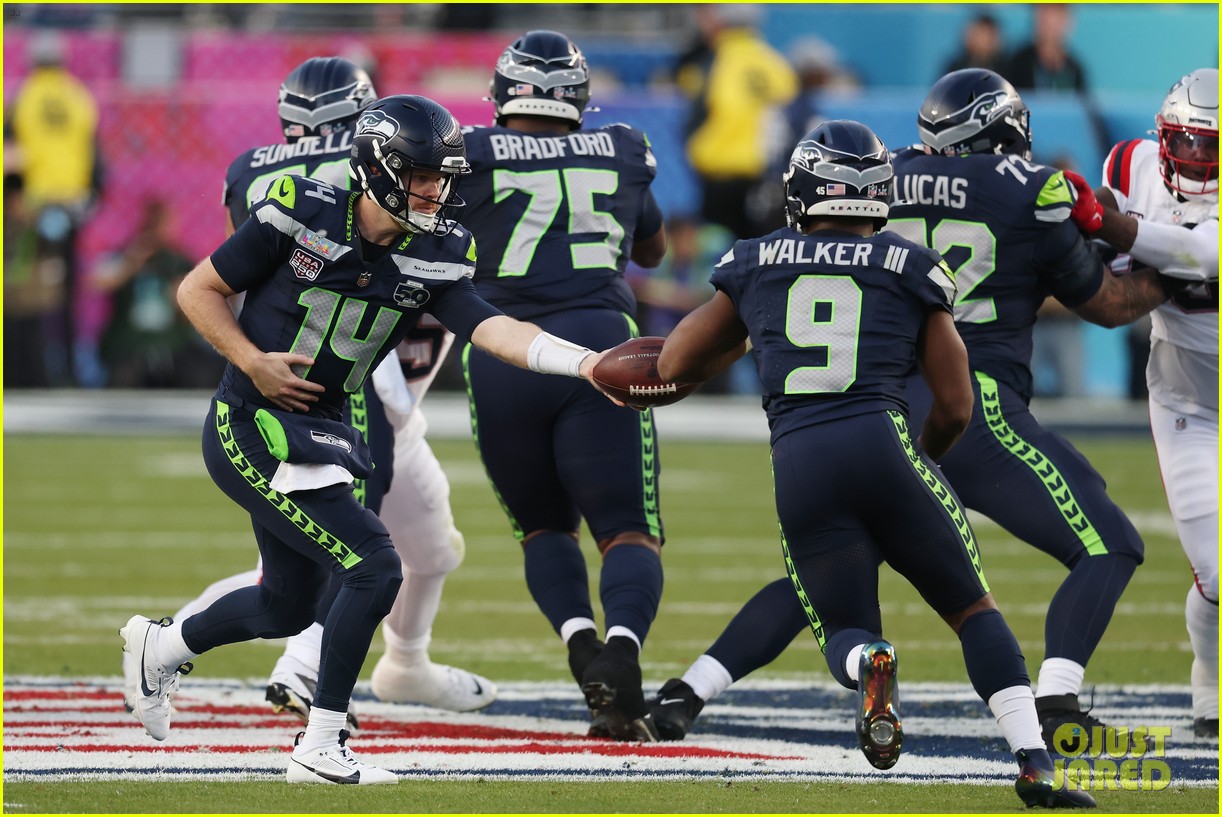 Who Won the Super Bowl 2026? Seahawks Dominate Patriots During Blowout ...