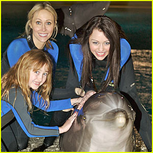 Miley Ray Dolphin | Miley Cyrus | Celebrity News and Gossip ...