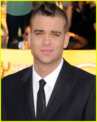 Mark Salling Sings His Bird Club’s Theme Song | Mark Salling, Newsies ...