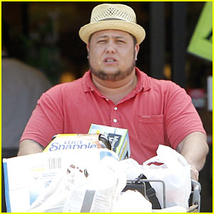 Chaz Bono Celebrity News and Gossip | Entertainment, Photos and Videos ...
