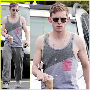 Jamie Bell: Post-Wedding Muscle Tank Man! | Jamie Bell | Just Jared ...