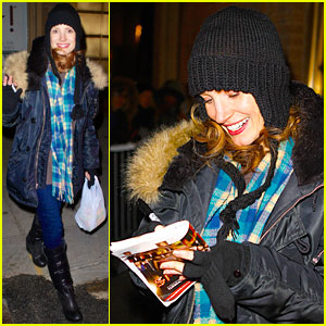 Jessica Chastain: Sign Language After ‘Heiress’ Performance! | Jessica ...