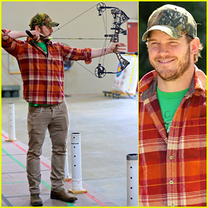 Chris Pratt Practices His Archery Skills – See the Action Shots ...