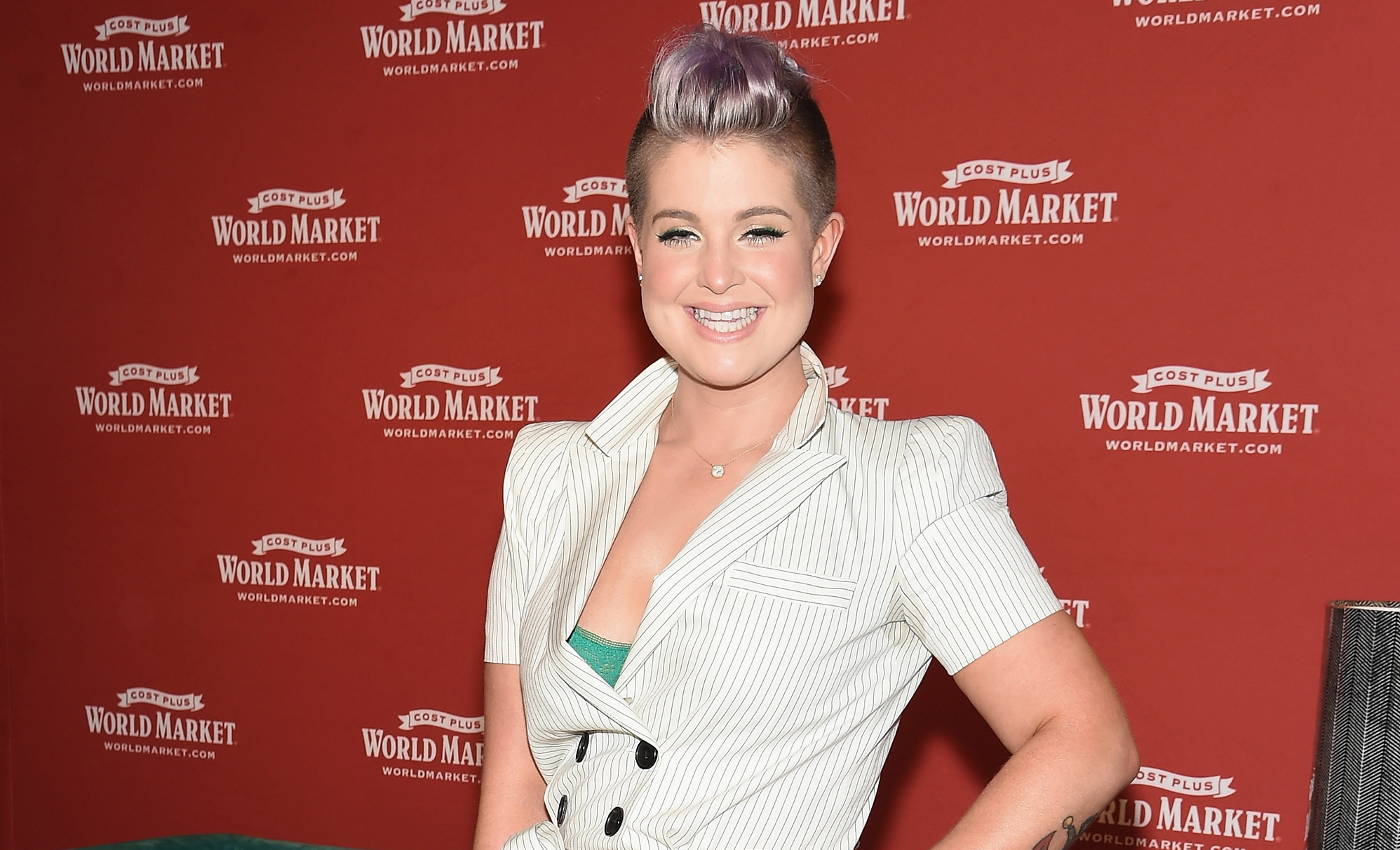 Kelly Osbourne Gets a Sneak Peek At New York City’s World Market ...