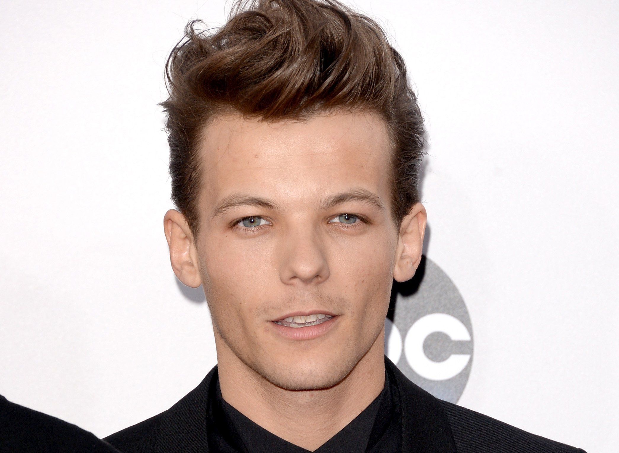 Louis Tomlinson Finally Speaks About Becoming a Dad on ‘GMA’ – Watch ...