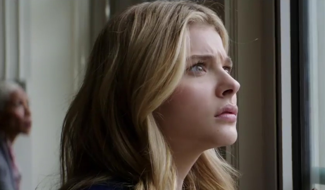 Chloe Moretz Stars in ’5th Wave’ Action-Packed New Trailer – Watch Now ...