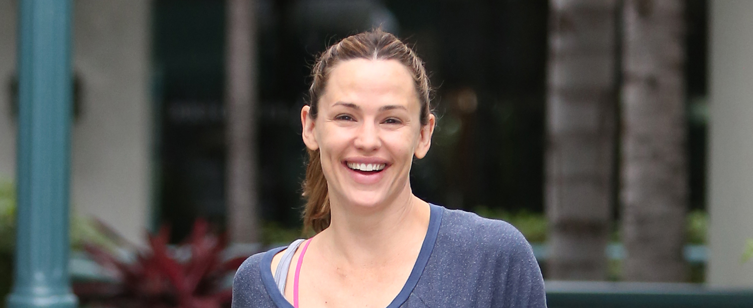 Jennifer Garner Breaks a Sweat During Her Workout | Jennifer Garner ...