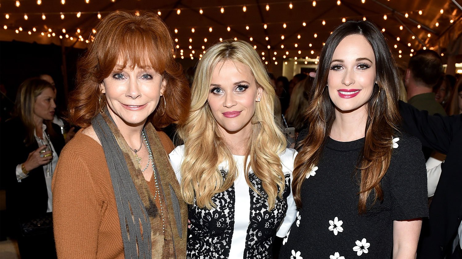 Reese Witherspoon Gets Support from Country’s Biggest Stars in ...