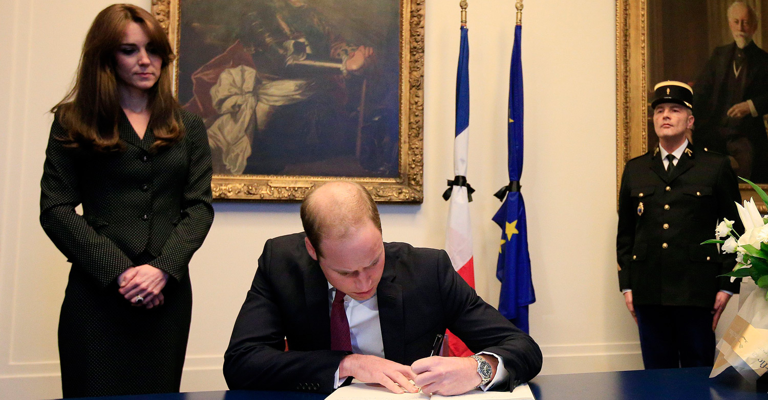 Prince William & Kate Middleton Show Their Support For Victims Of Paris ...