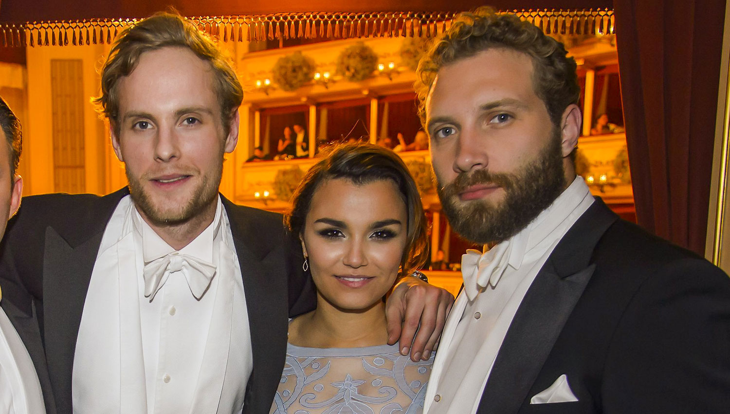 Jai Courtney Dresses Up for Vienna Ball with Samantha Barks | Brooke ...