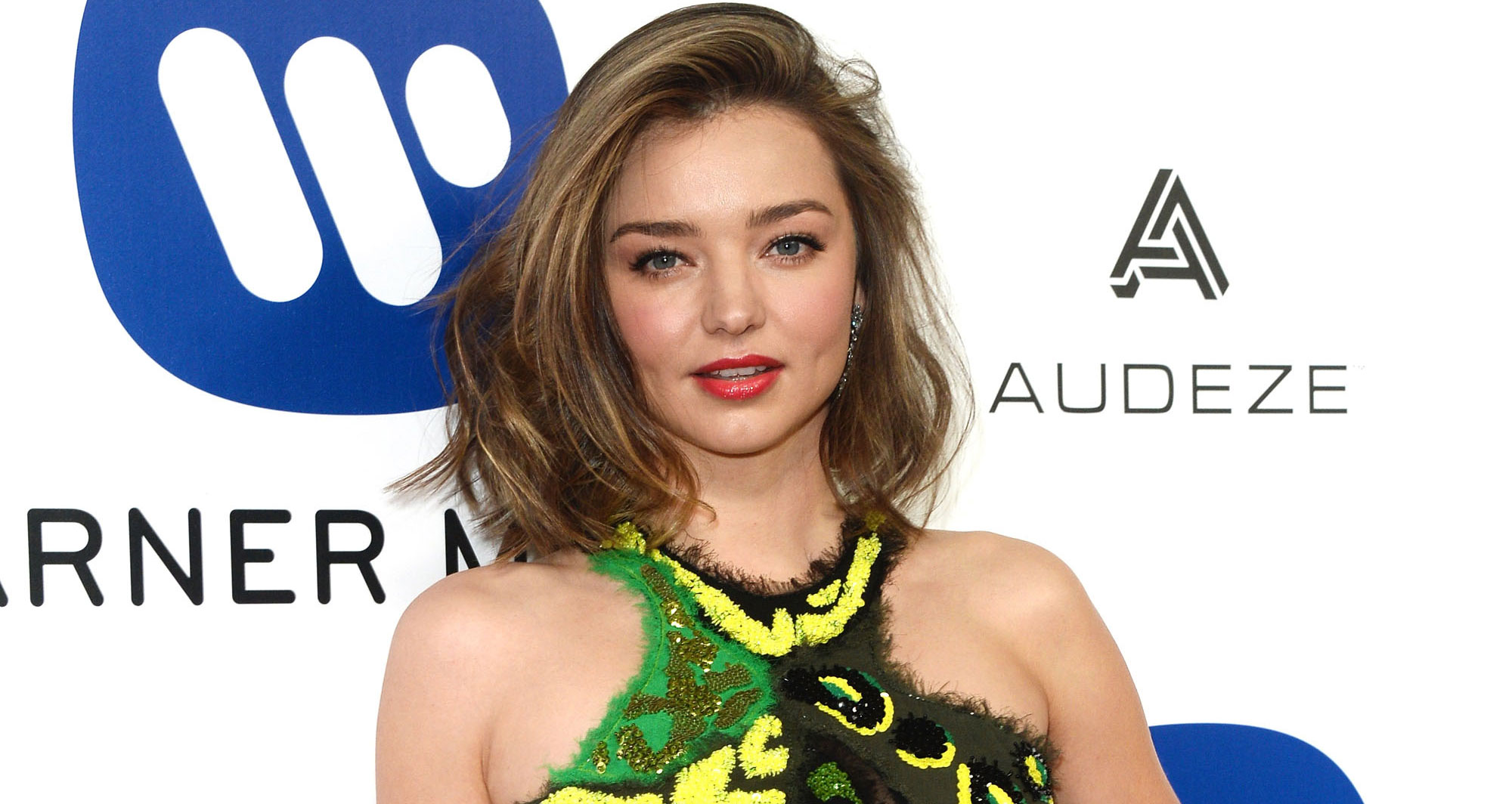 Miranda Kerr Bares Some Midriff During Beachside Run | Miranda Kerr ...
