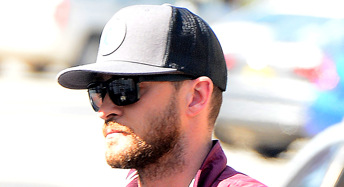 Justin Timberlake Visits Jessica Biel’s Restaurant Au Fudge | Justin ...