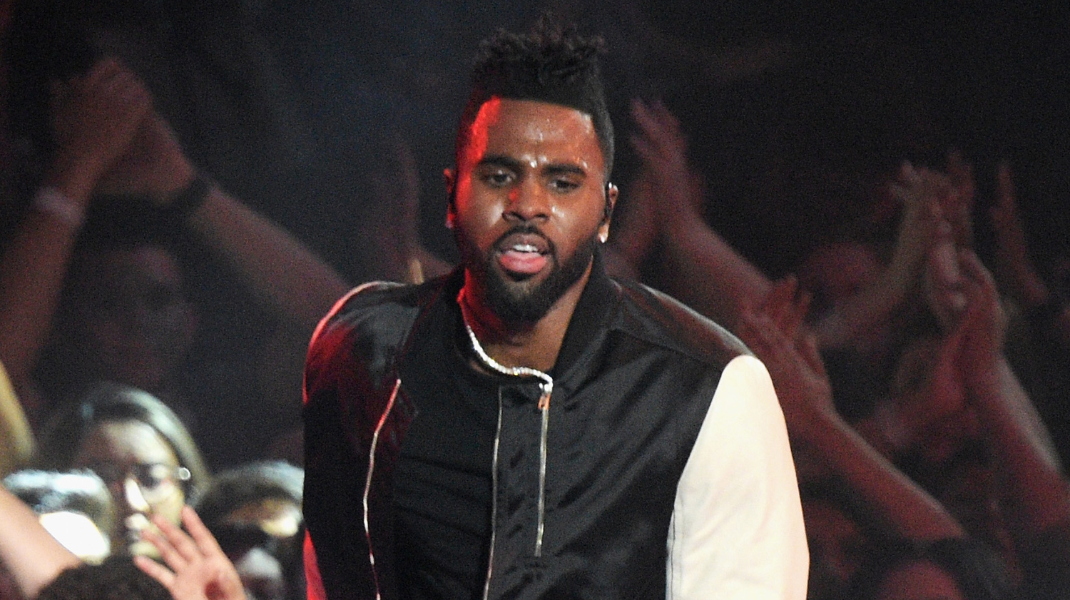 Jason Derulo Performs New Song at iHeartRadio Awards! (Video) | 2016 ...