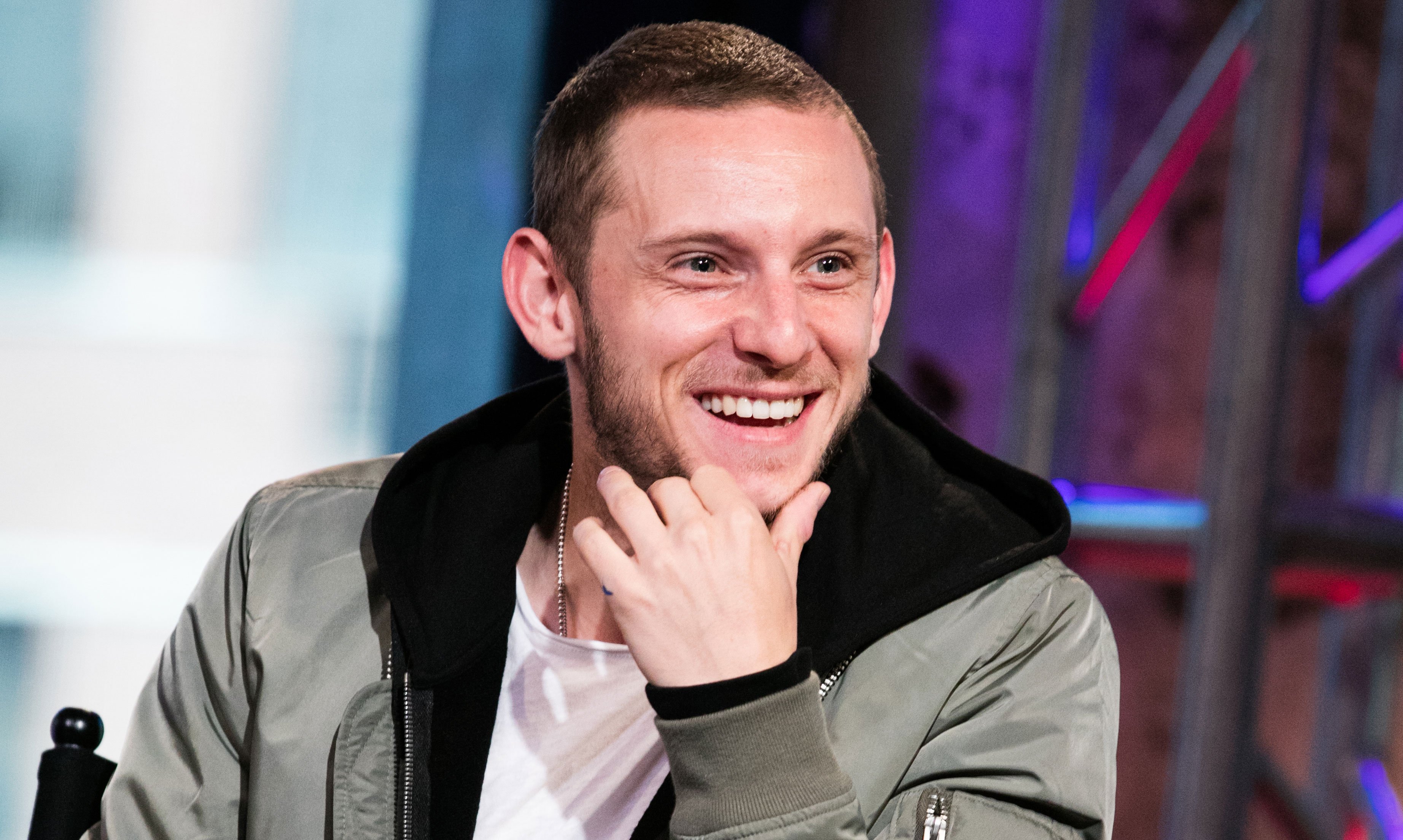 Jamie Bell Says He Would Make a Terrible Spy: ‘I Look Guilty’ | Ian ...
