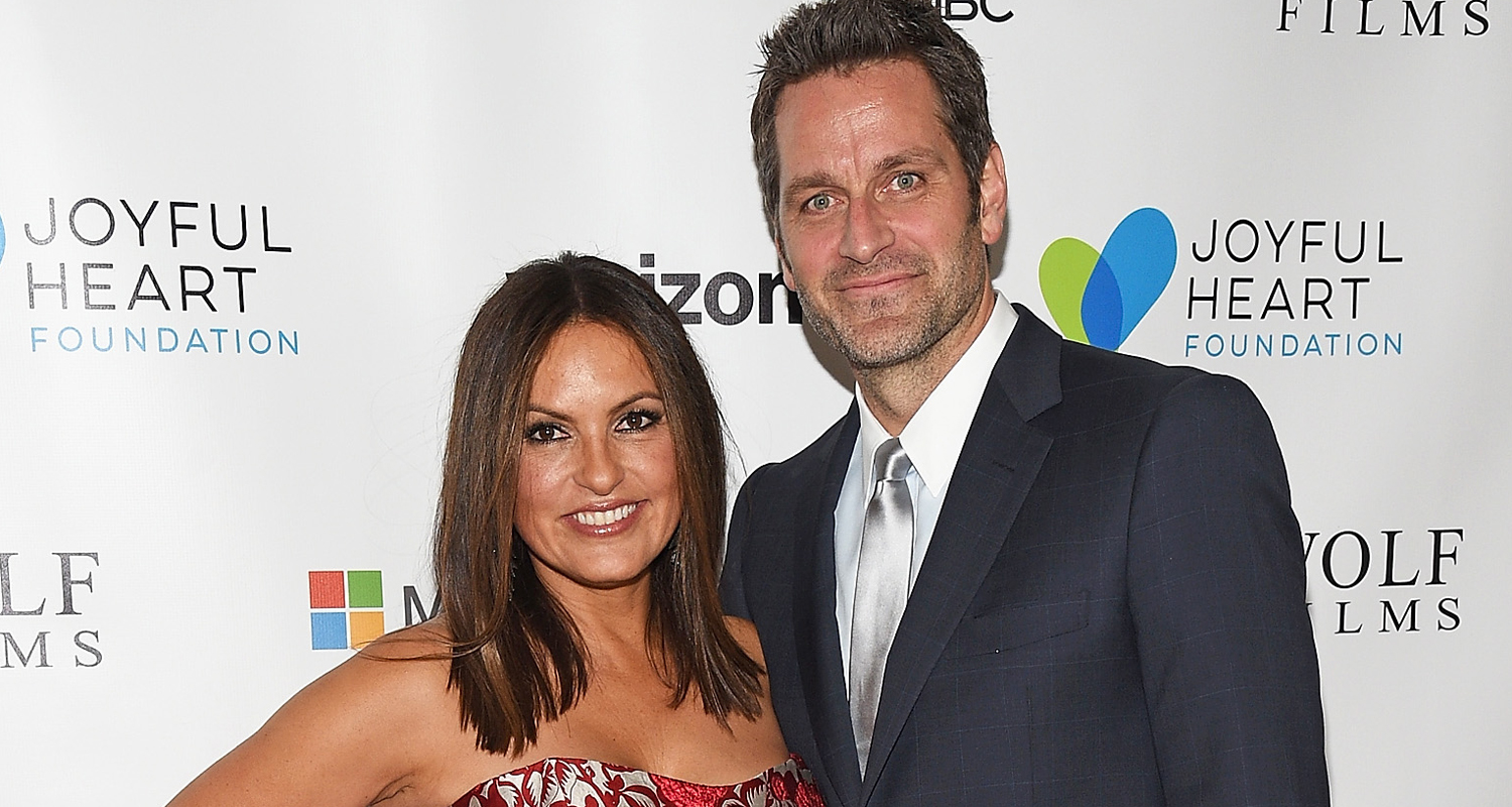 Mariska Hargitay Makes It A Family Affair At Joyful Revolution Gala ...