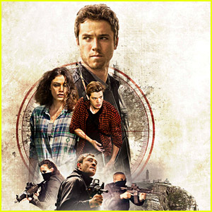 Jeremy Sumpter Celebrity News and Gossip | Entertainment, Photos and ...