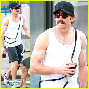 Jake Gyllenhaal Shows His Bulging Biceps in a Tight Tank | Jake ...