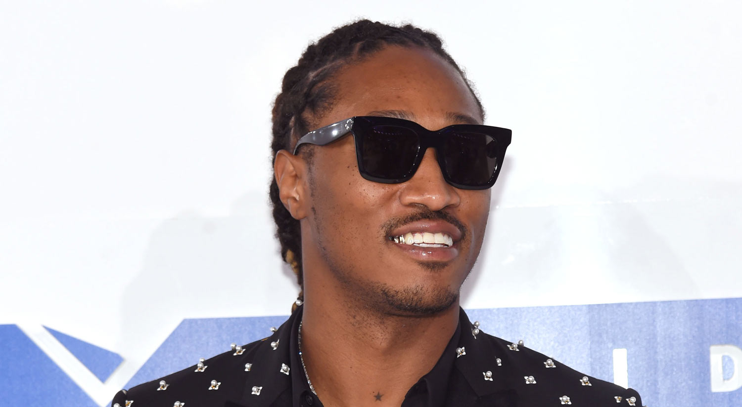 Future Performs ‘F–k Up Some Commas’ at the MTV VMAs 2016! (Video ...