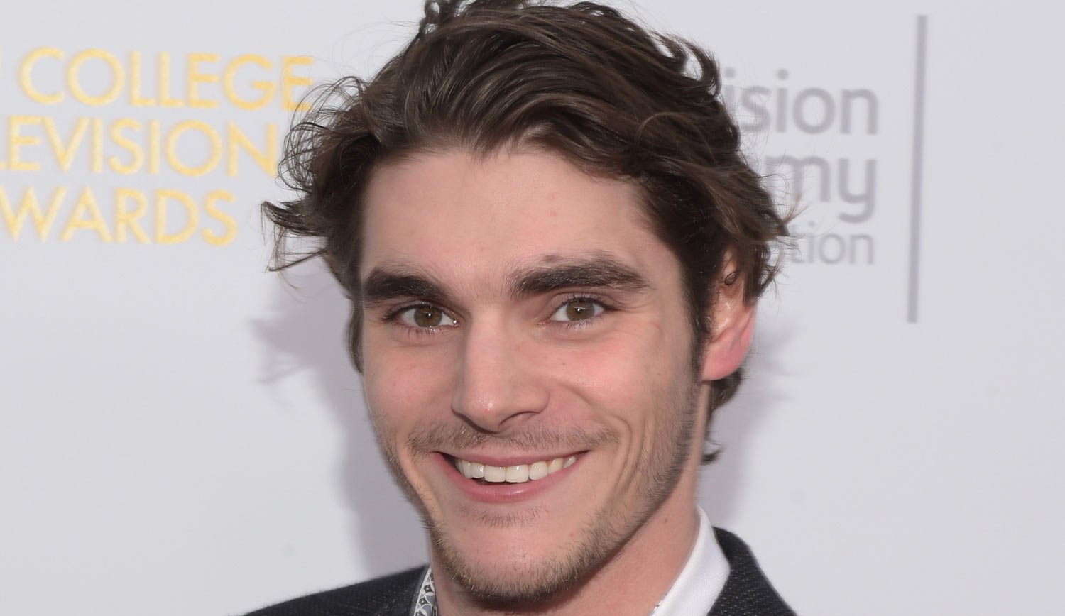RJ Mitte from ‘Breaking Bad’ Wants to See More People With Disabilities ...