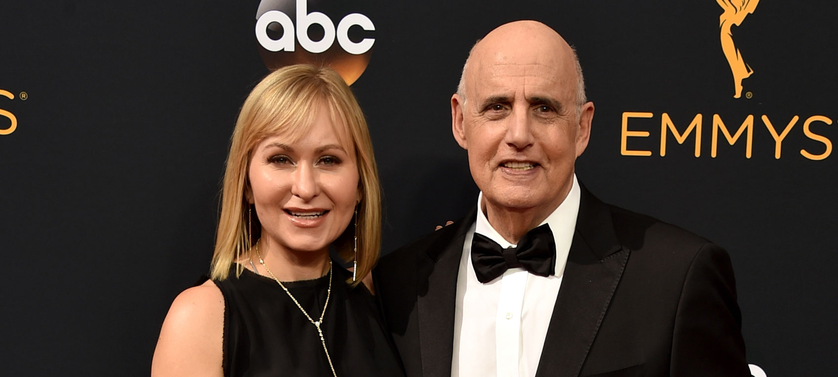 Jeffrey Tambor & Wife Kasia Arrive on Emmys 2016 Red Carpet | 2016 Emmy ...