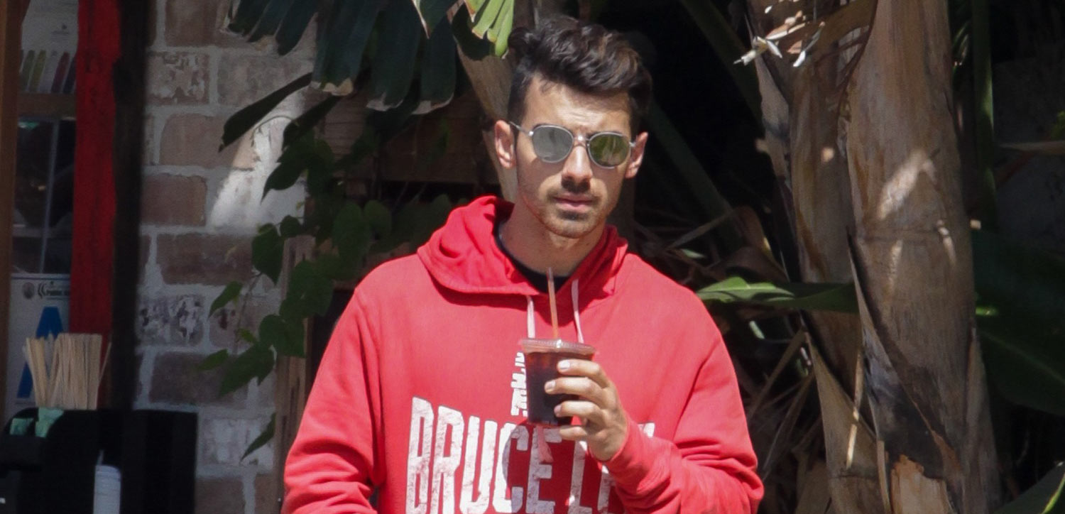 Joe Jonas Posts a Sweaty Shirtless Selfie at the Gym! | Joe Jonas ...