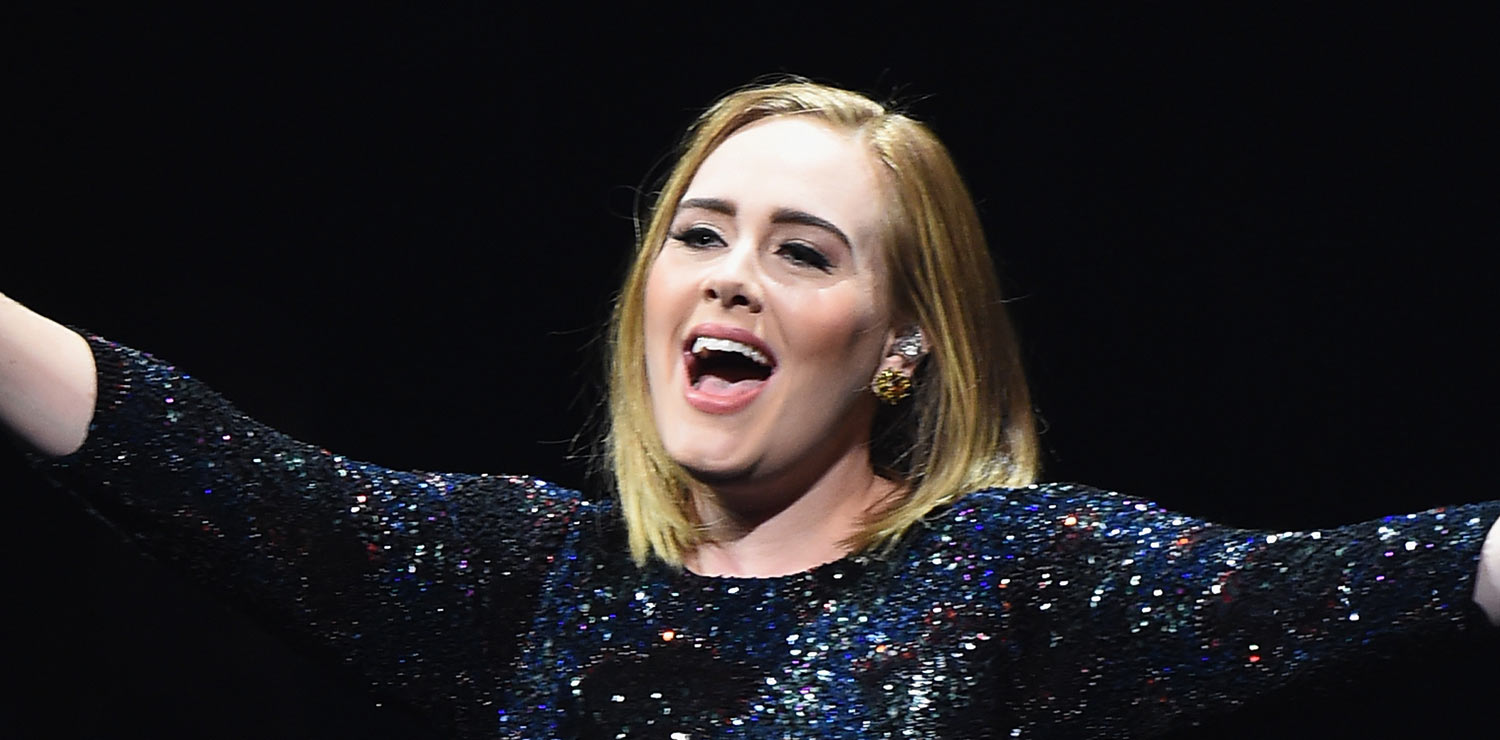 Adele’s Boyfriend Showers Singer in Love Notes During Concert! | Adele ...