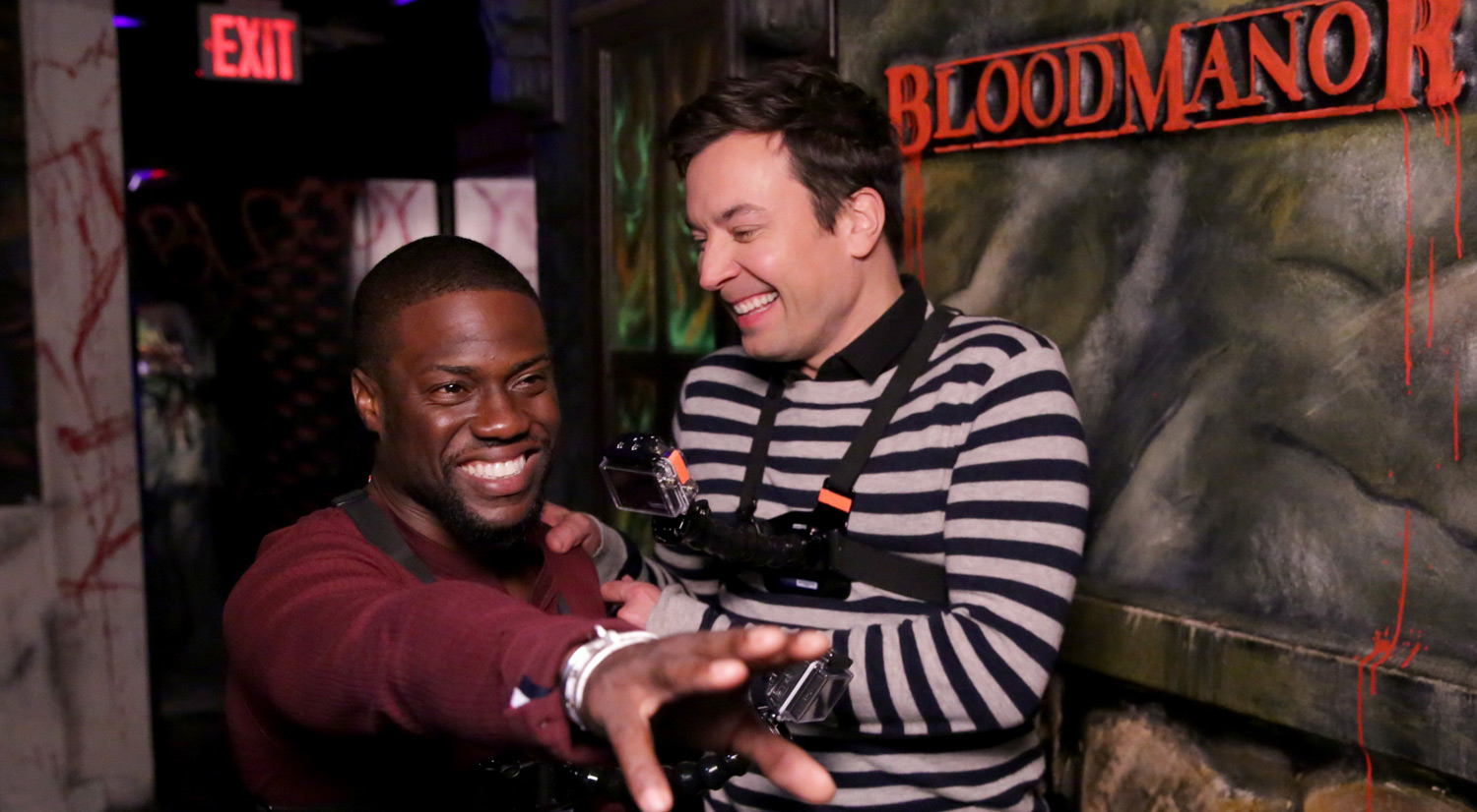 Kevin Hart Visits a Haunted House with Jimmy Fallon – Watch the ...