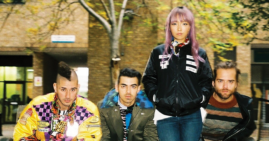 Joe Jonas Says It ‘Helps’ to Make Music with Friends, Not Family | Cole ...