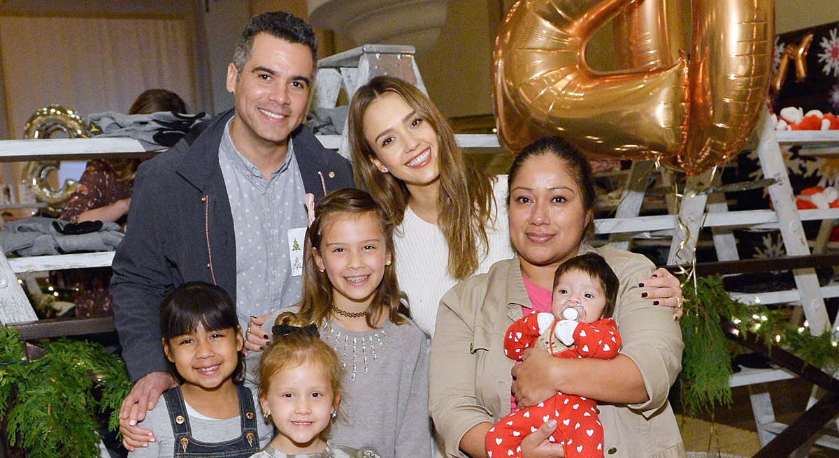 Jessica Alba’s Daughters Are Growing Up So Fast! | Cash Warren ...