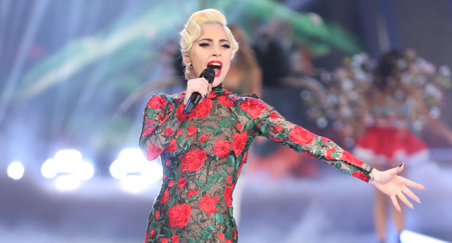VIDEO: Lady Gaga Performs ‘Million Reasons’ & More at Victoria’s Secret Fashion Show 2016 ...
