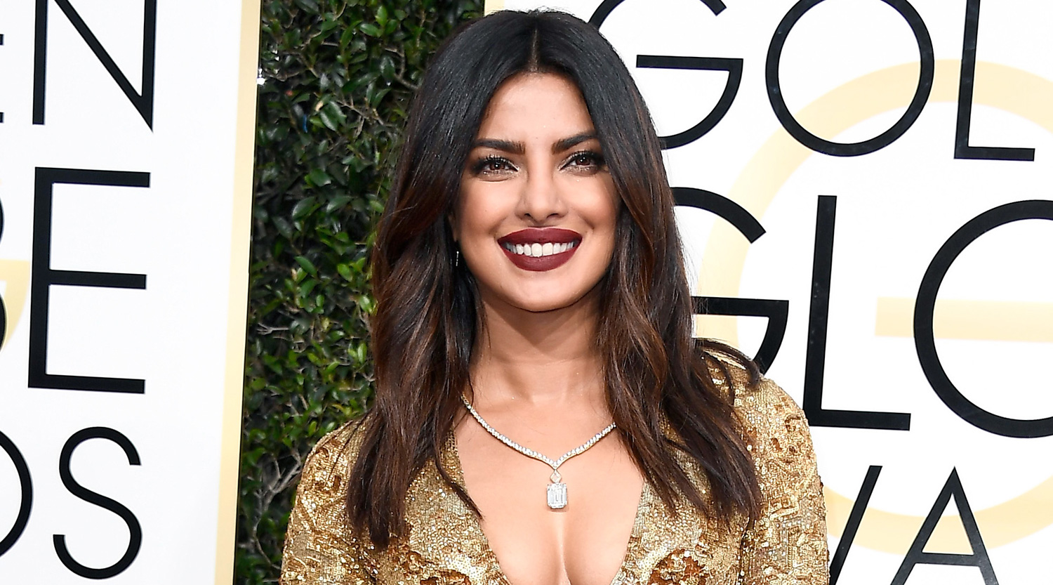 Priyanka Chopra Rushed to ER After Suffering Concussion on ‘Quantico’ Set | Priyanka Chopra ...