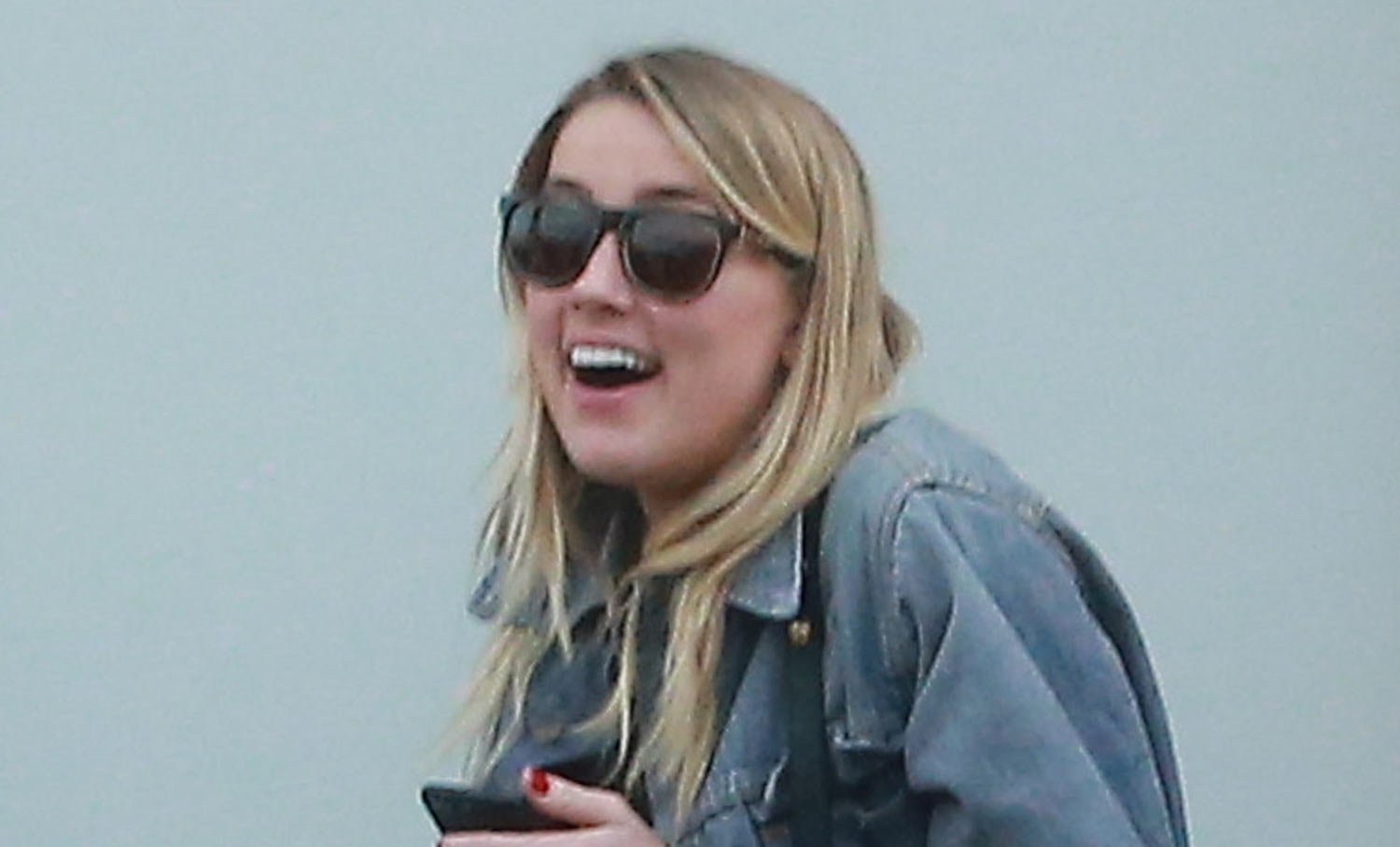 Amber Heard is All Smiles in First Outing Since Finalizing Divorce ...