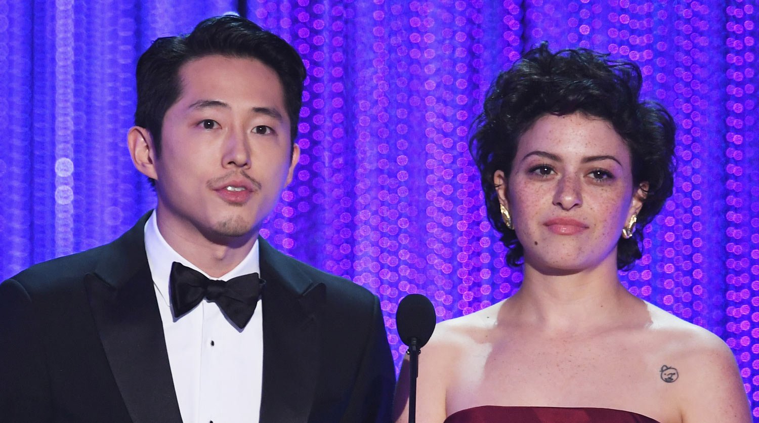 Steven Yeun & Alia Shawkat Present Together at SAG Awards 2017 | 2017 ...