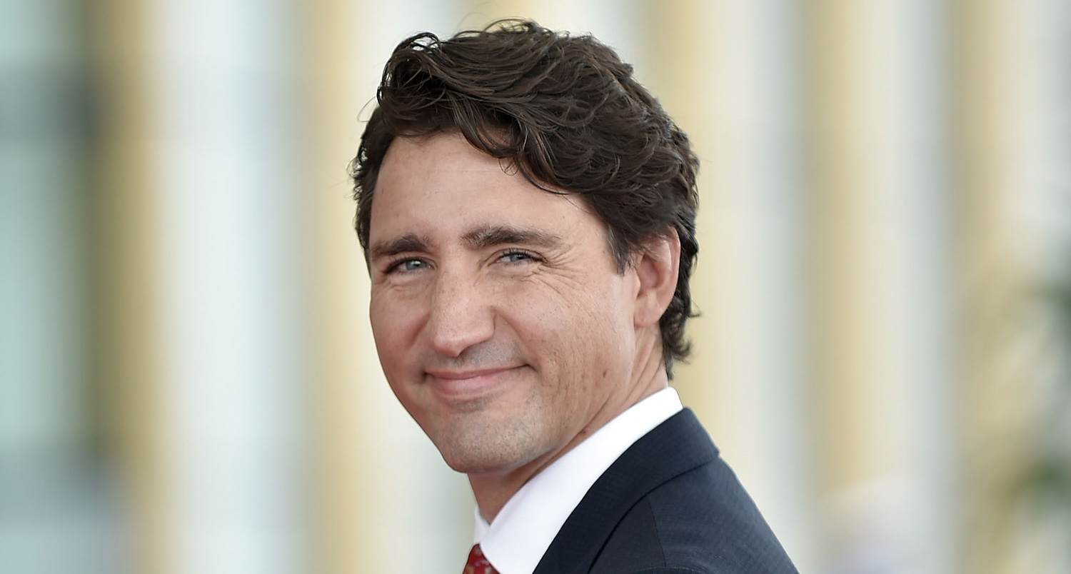Canadian PM Justin Trudeau Promises a Home for Refugees | Justin Trudeau | Just Jared: Celebrity ...