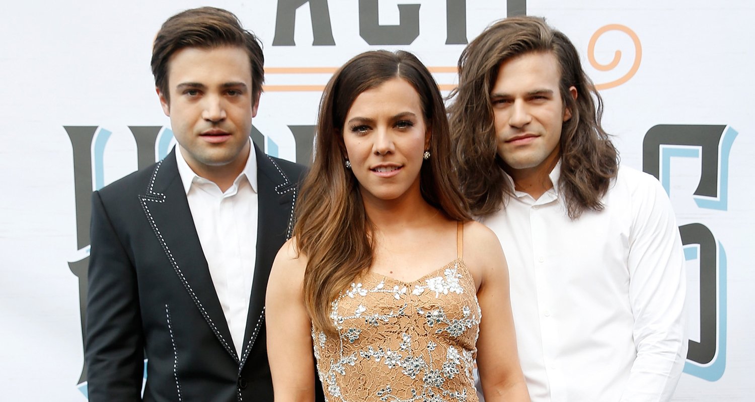The Band Perry Debuts New Look & New Song ‘Stay in the Dark’ – Stream ...
