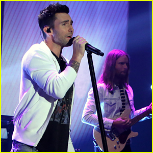 Watch Maroon 5′s First Live Performance of New Song ‘Cold’ | Adam ...