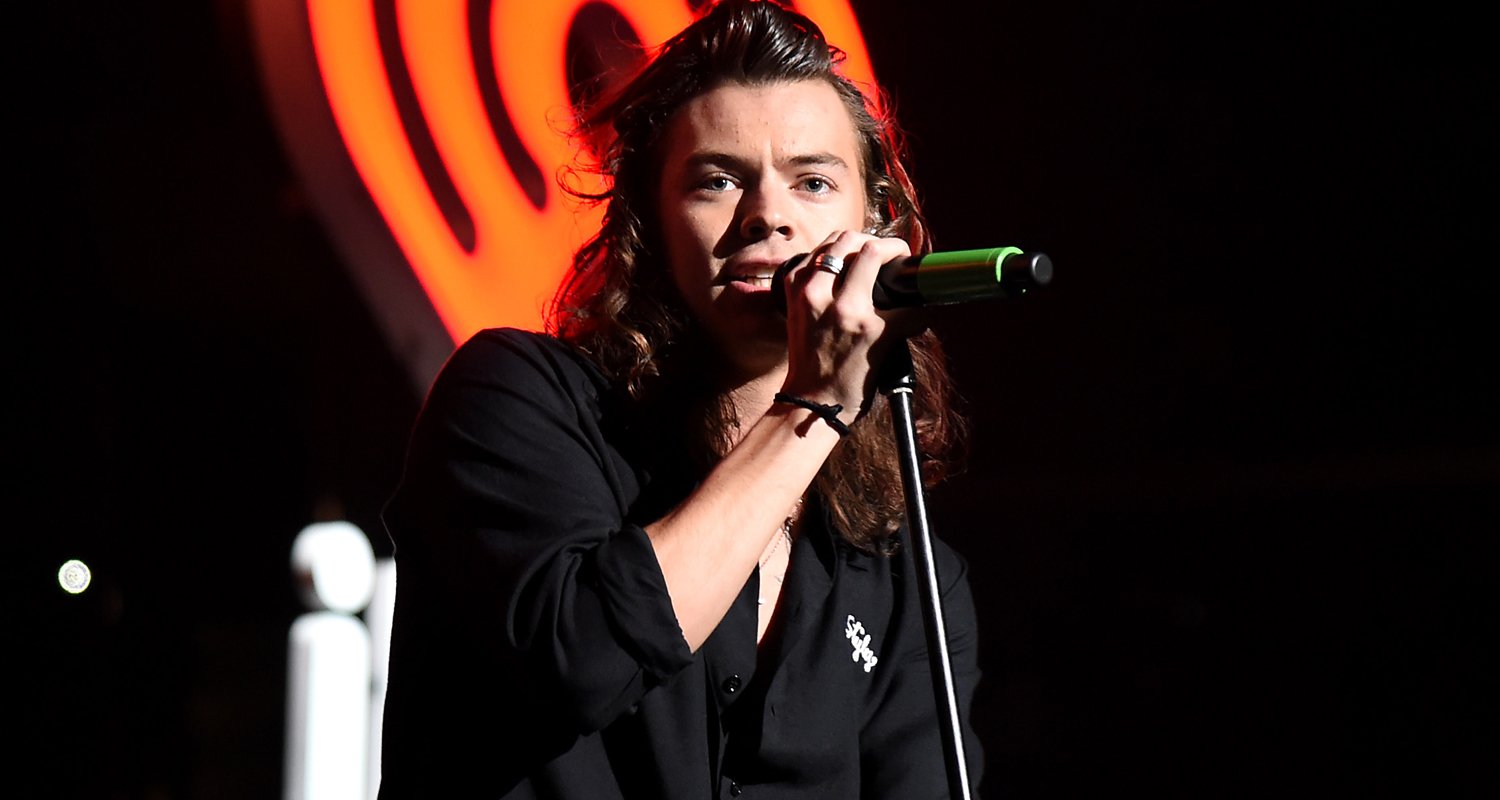Harry Styles Reveals Debut Solo Album Artwork & Tracklist! | Harry ...